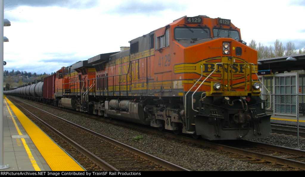 BNSF 4129 DPU of Crude Oil Train